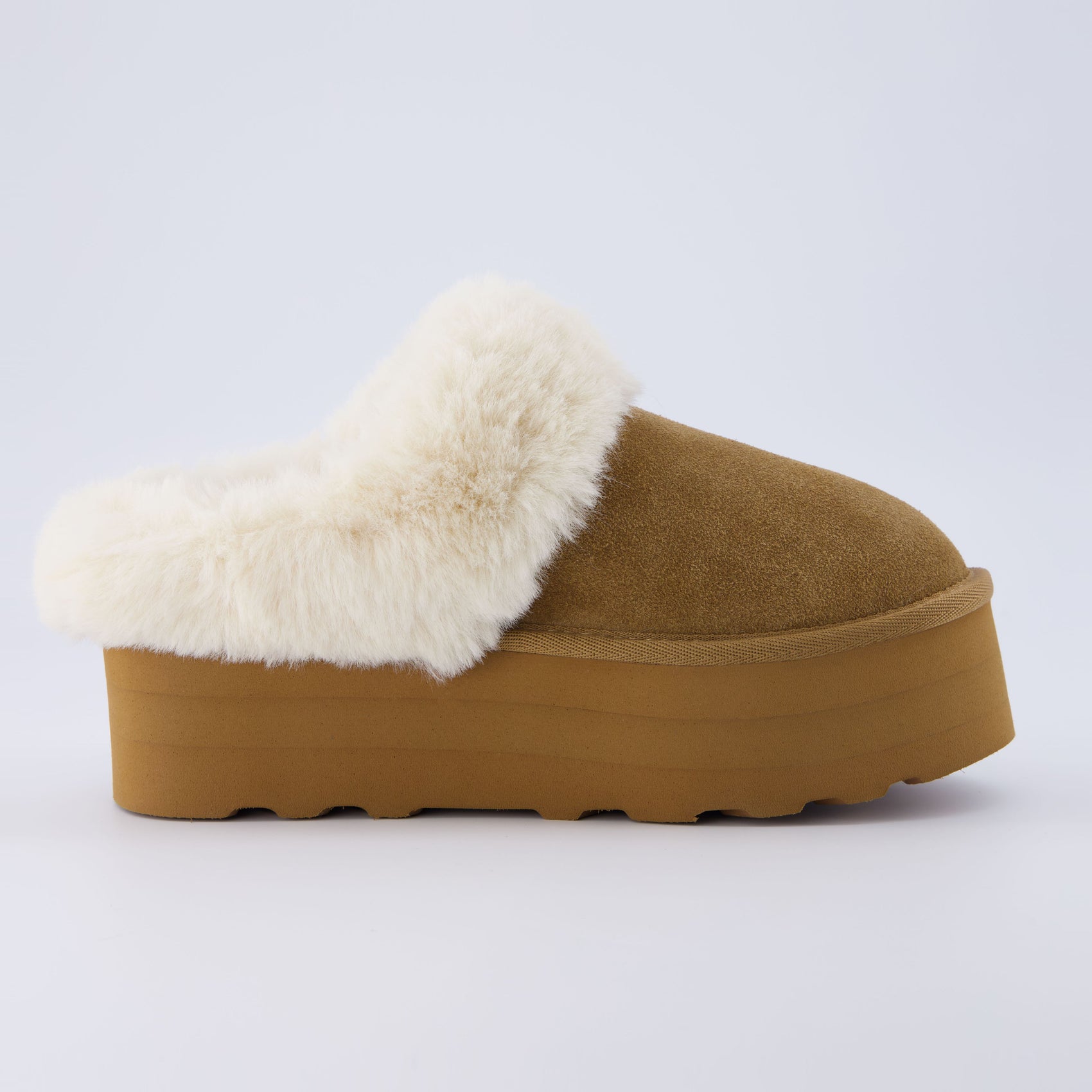Cushionaire Women's Husky Suede Cozy Platform Mule