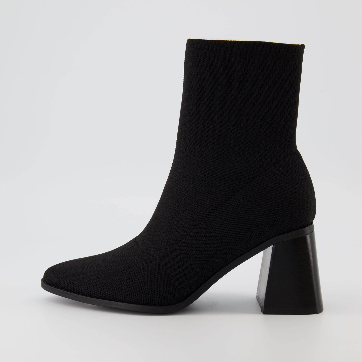 Cushionaire Women's Sterling Stretch Knit Boot