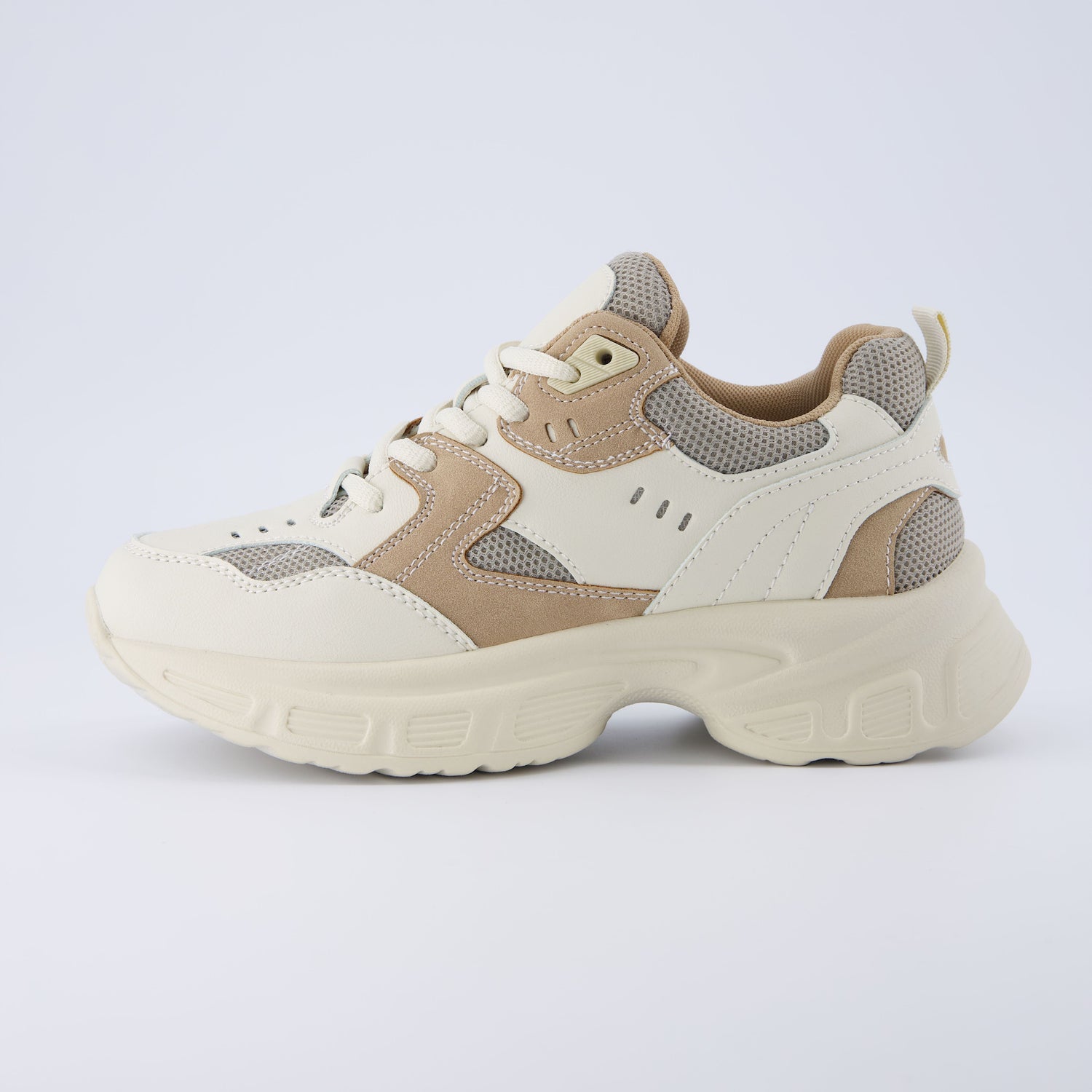 Cushionaire Women's Strike Chunky Sneaker