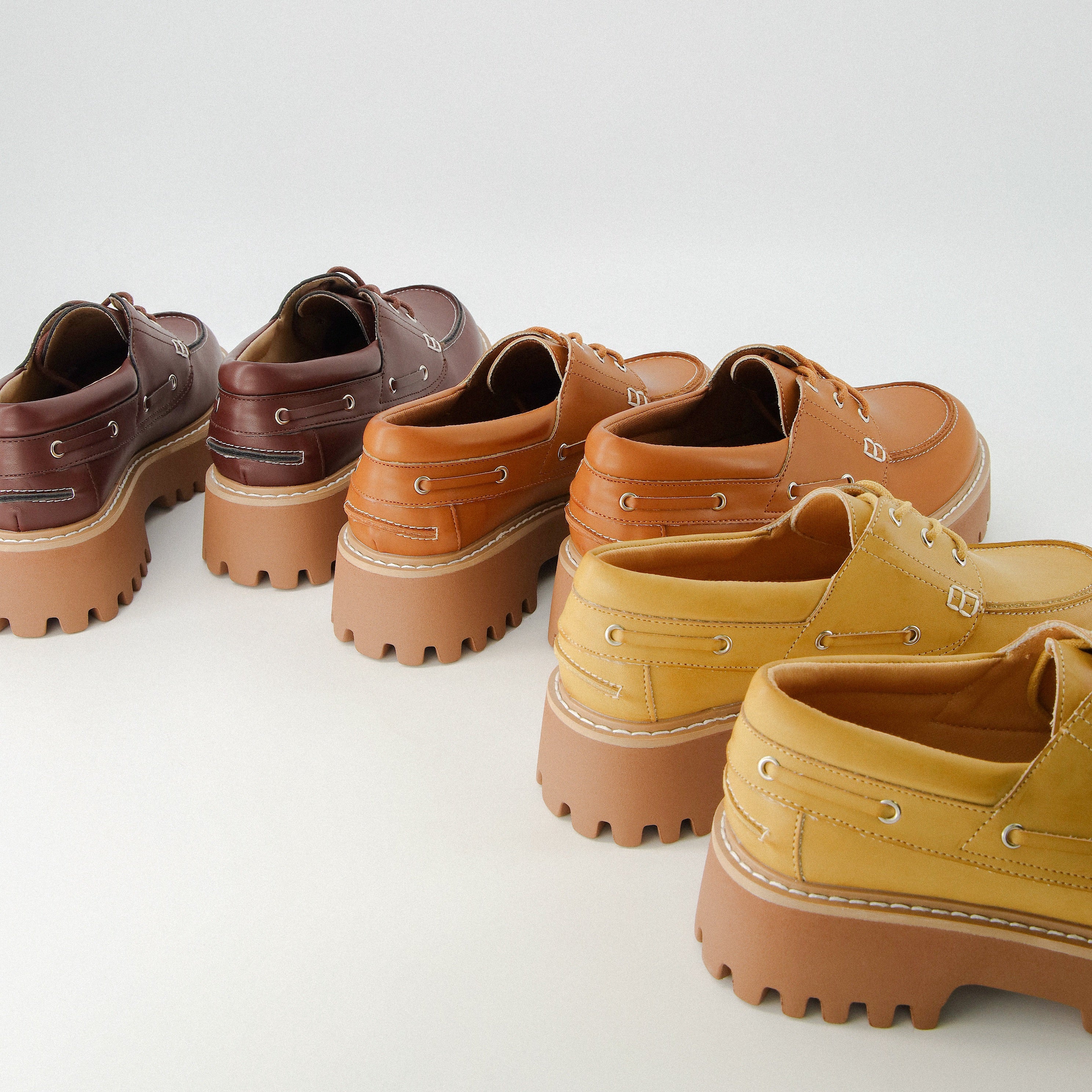 Cushionaire Women's Beam Chunky Boat Loafer