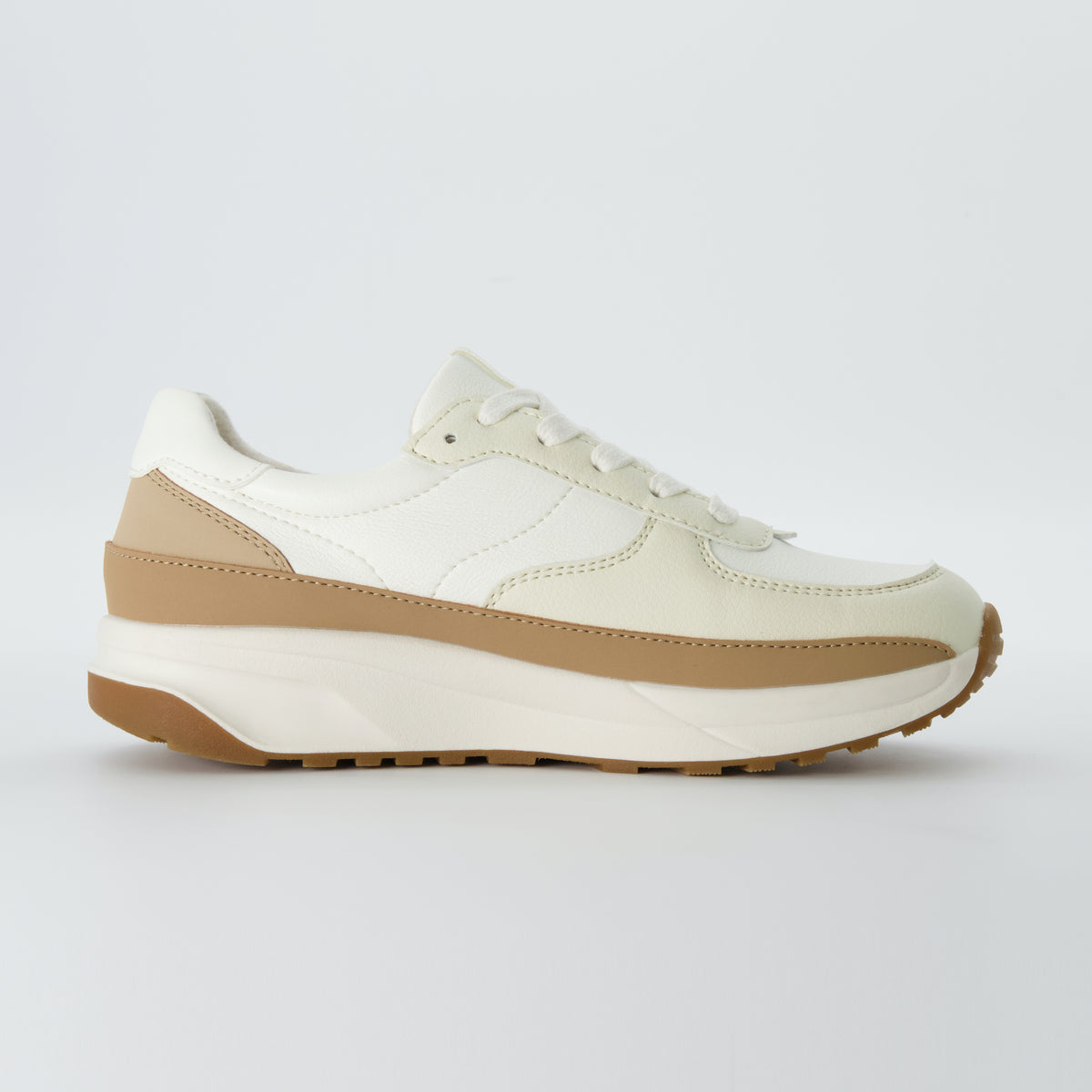 Score Lace-up Sneaker